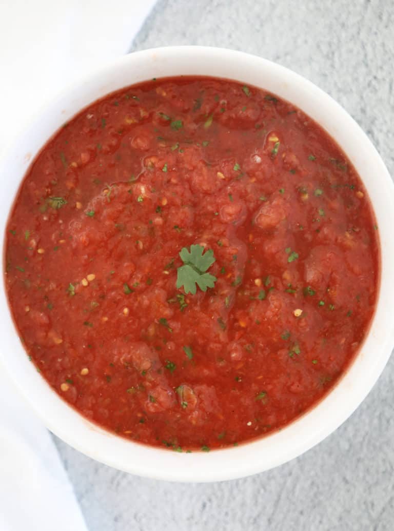 Easy Homemade Salsa - Pretty Providence