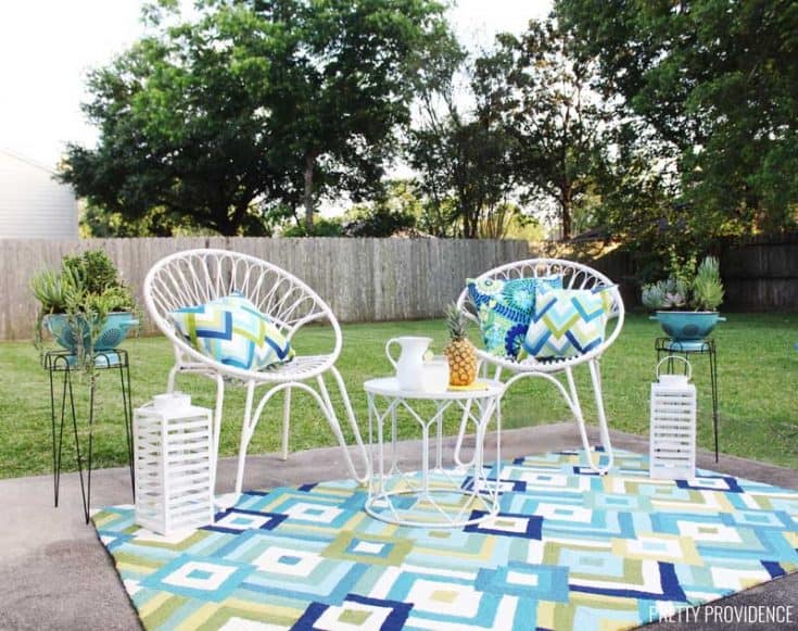 Bright Mid-century Modern Patio Makeover - Pretty Providence