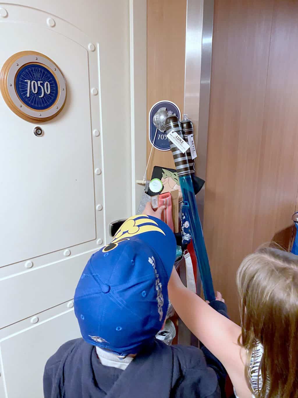 Fish Extenders Disney Cruise: Everything You Need to Know! - Pretty ...