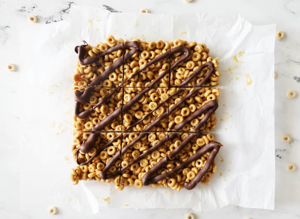 The Best Peanut Butter Cheerio Bars - Pretty Providence