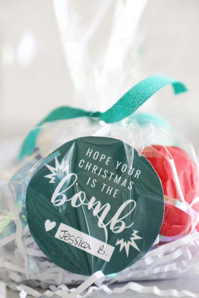 Bath Bomb Gifts with Free Printable Tags - Pretty Providence