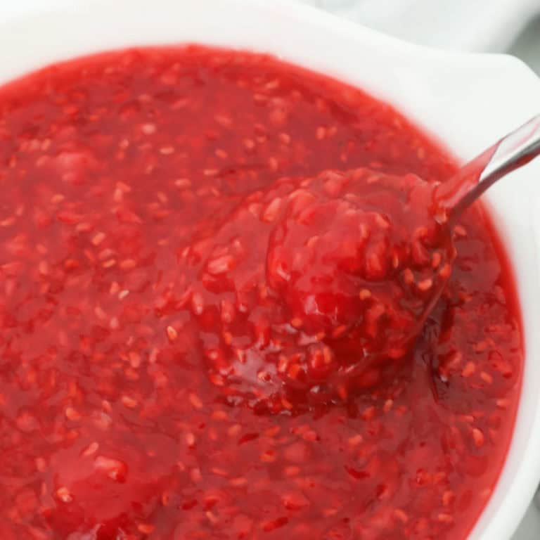 Homemade Raspberry Pie Filling - Pretty Providence